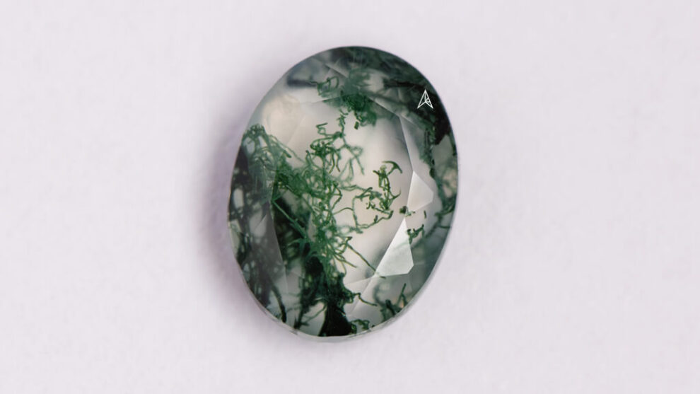 Moss Agate In-Depth Guide & Tips - Aurelius Jewelry
