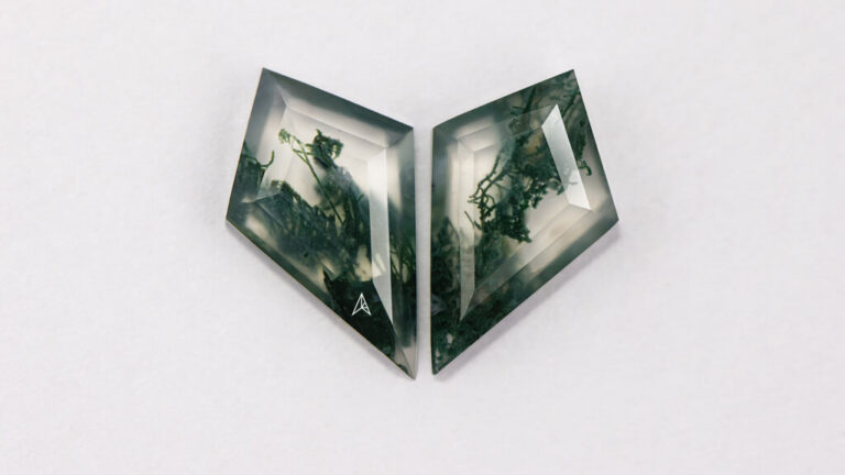 Moss Agate In-Depth Guide & Tips - Aurelius Jewelry